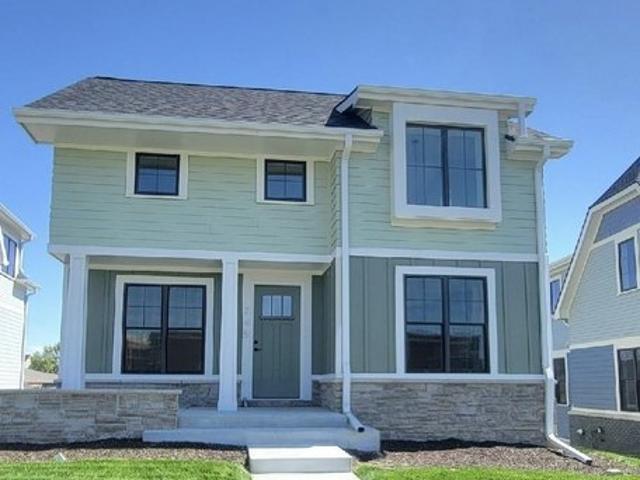 745 Penrose Dr, Lincoln, NE 68521