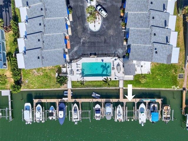 745 Pinellas Bayway S Apt 202, Tierra Verde, FL 33715