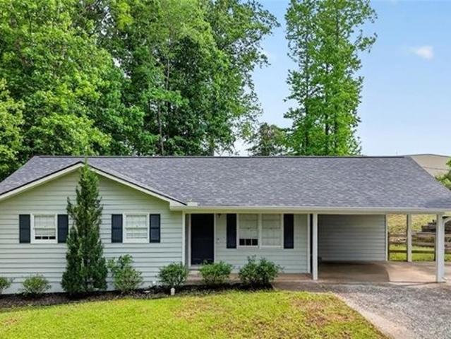 745 Pioneer Rd, Jasper, GA 30143