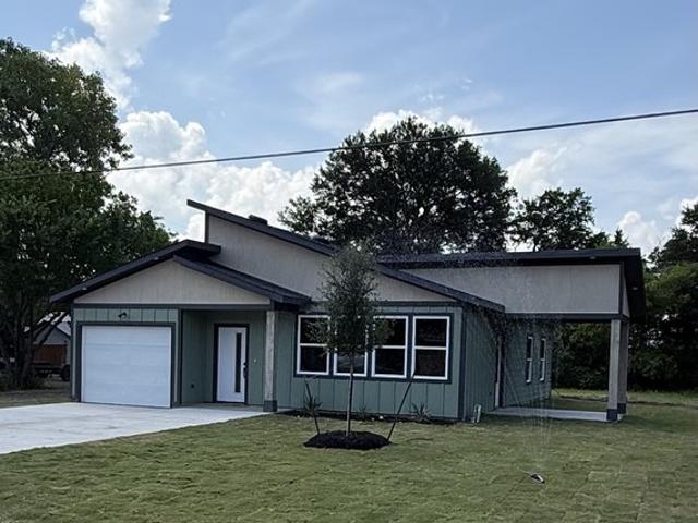 745 W Marshall, Cooper, TX 75432