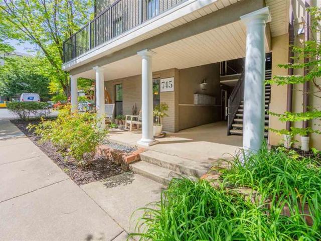 745 Walker Sq Apt 1A, Charlottesville, VA 22903