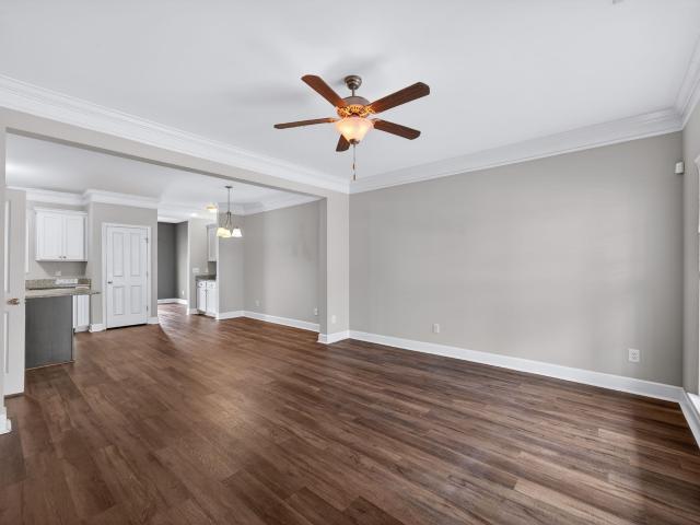745 Westcott Ln