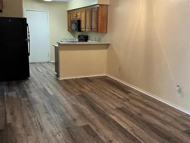 7464 Queensbury Circle
