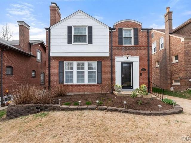 7464 Stanford Ave, University City, MO 63130