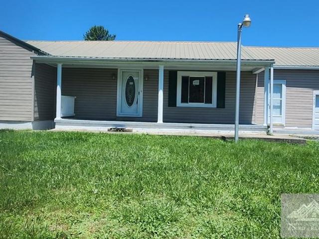 7465 Baptist Valley Rd, North Tazewell, VA 24630