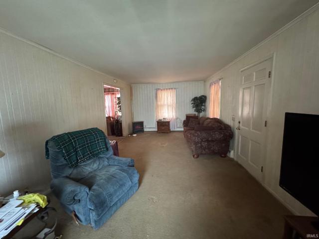 7465 E State Rd 16