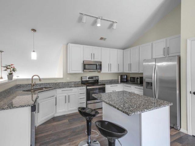7466 Derby Lane