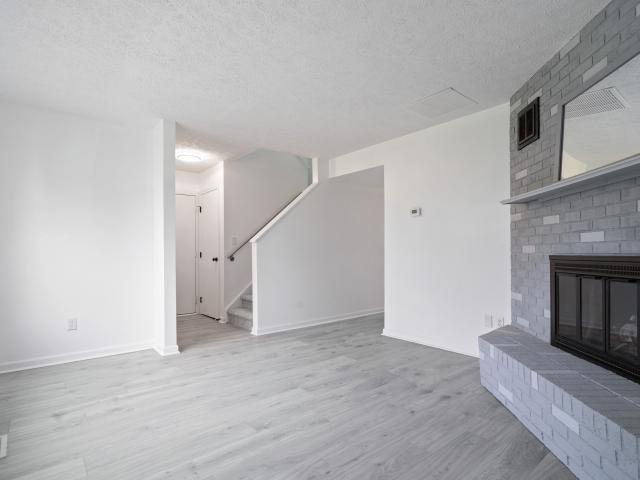 7467 Woodshire Pl, Indianapolis, IN 46217 | MLS #22093