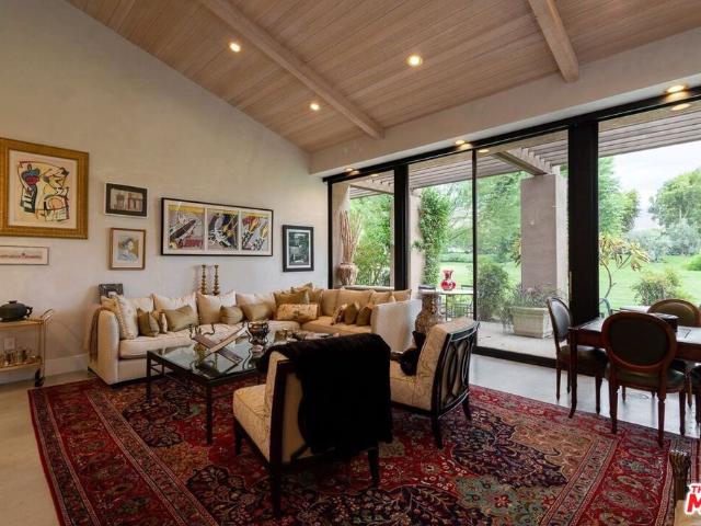 74687 Arroyo Drive