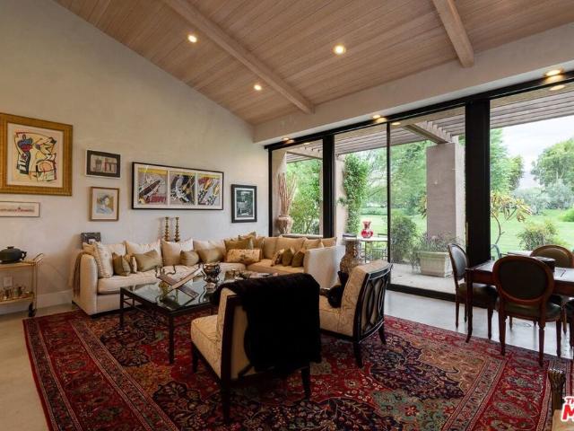 74687 Arroyo Drive