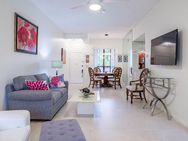7460 La Paz Boulevard Unit 208, Boca Raton, US, FL