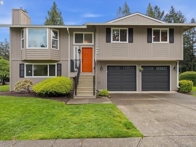 7460 SW Elmwood St, Portland, OR 97223