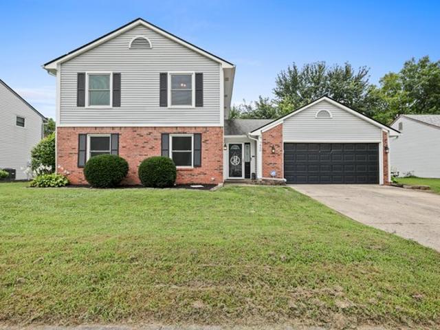 7460 Southern Lakes Dr, Indianapolis, IN 46237