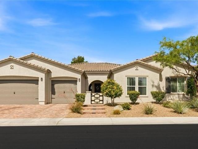 7461 Tucker William St, Las Vegas, NV 89149