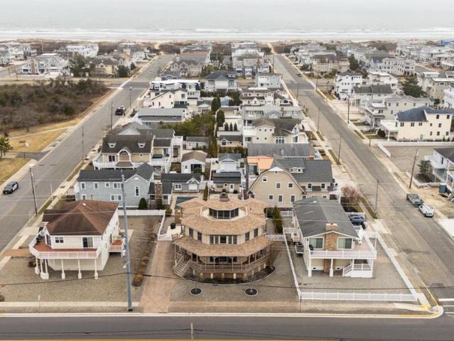 7463 Ocean Drive