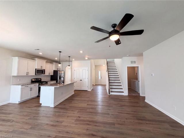 7463 Buckview Court