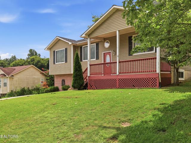 7463 Twin Brooks Blvd