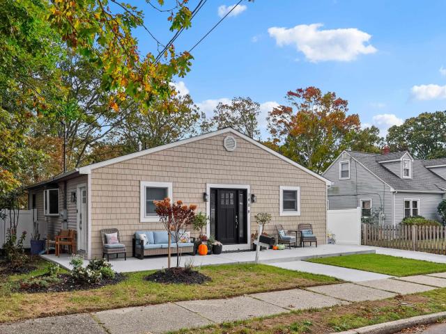 746 4th Street