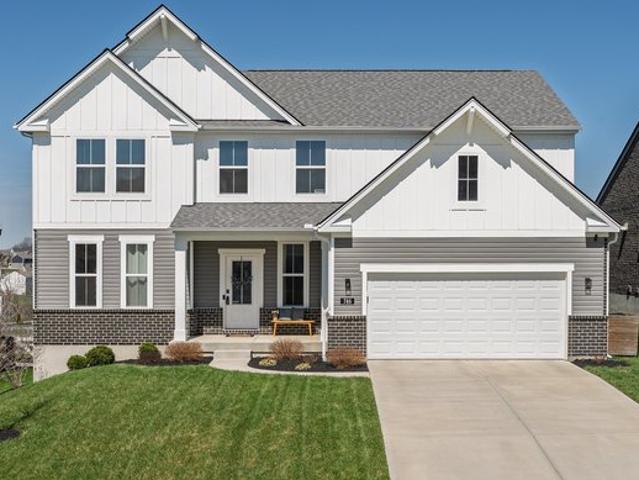 746 Bluestem Ridge Dr, Alexandria, KY 41001