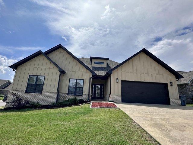 746 Karah Avery Ave, Rogersville, AL 35652