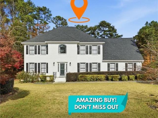 746 Oxford Ct SW, Lilburn, GA 30047