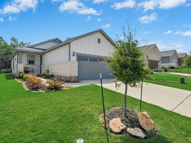 746 Livewater Ln