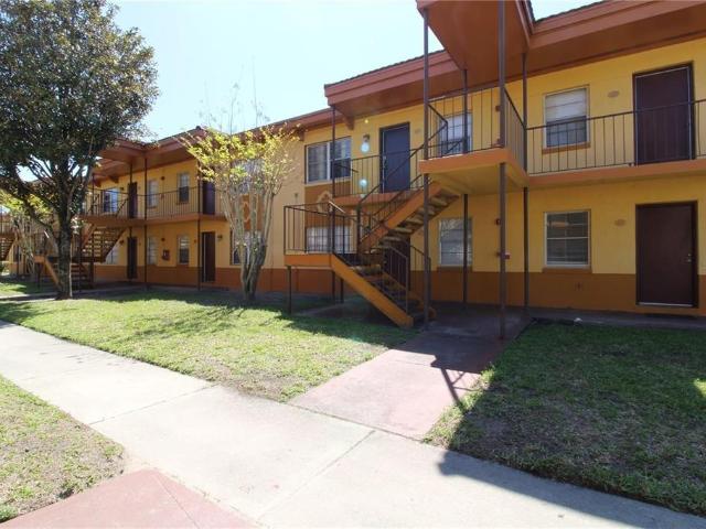 746 McDougall Ct, Unit 746, Orlando, FL 32809 | MLS #O6300 | Compass