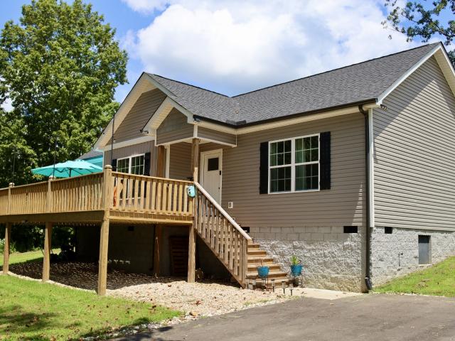746 Nels Adams Rd