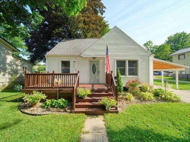 746 Saint Joseph St, Adrian, MI 49221