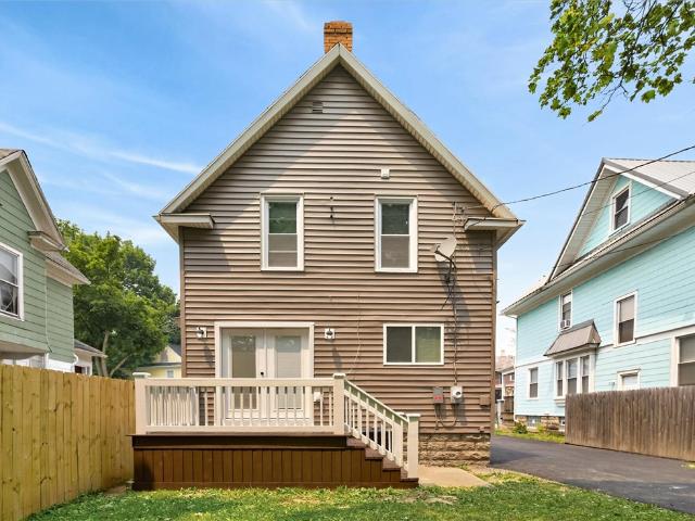 746 Seward Street