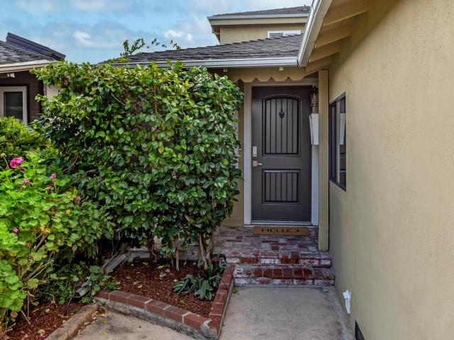 746 Sixth Ave, Redwood City, CA 94063 | Compass