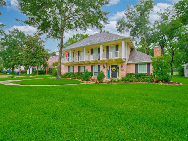 746 Stone Mountain Drive