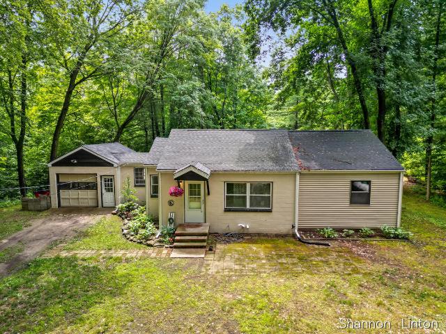 746 W 48th Street