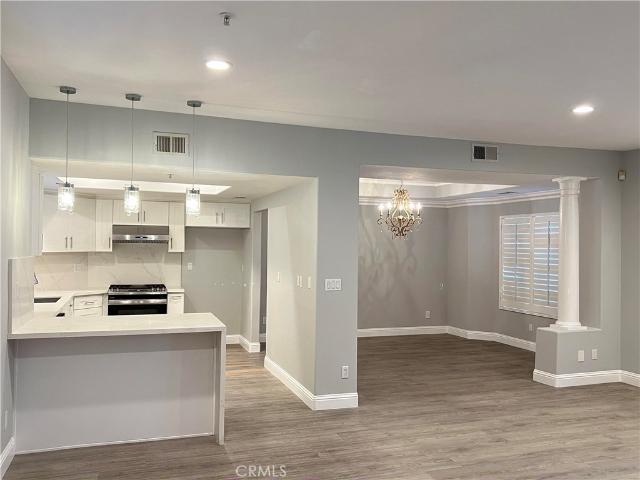 746 W Huntington F