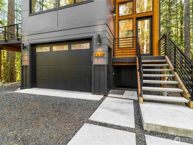 7475 Canyon View Drive