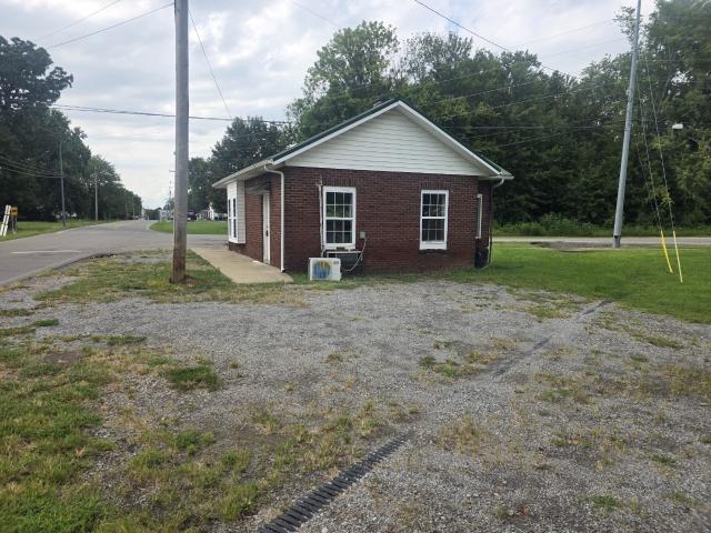 7475 Highway 52