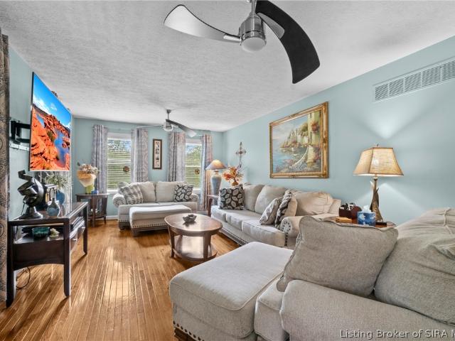 7475 Saddlebrook Court