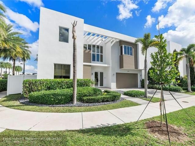 7477 NW 99 Ave, Doral, US, FL
