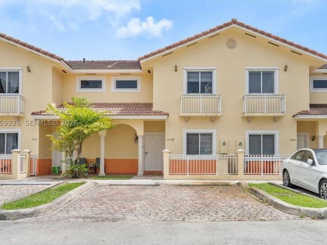 7478 NW 180th Ter, Hialeah, FL 33015