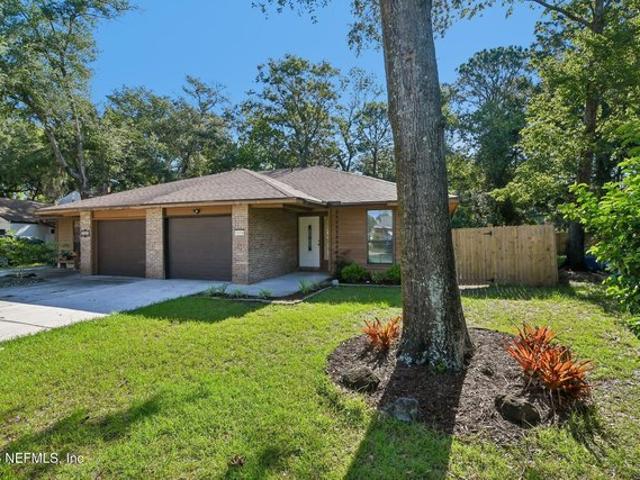 7478 Colony Cove Ln, Jacksonville, FL 32277