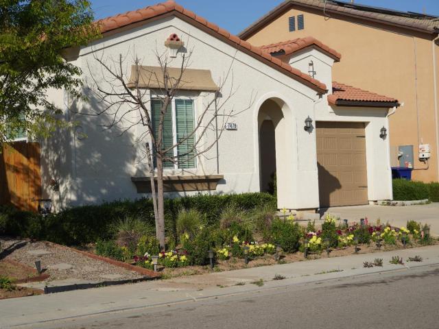 7478 E Flint Way, Fresno, CA 93737 | Compass