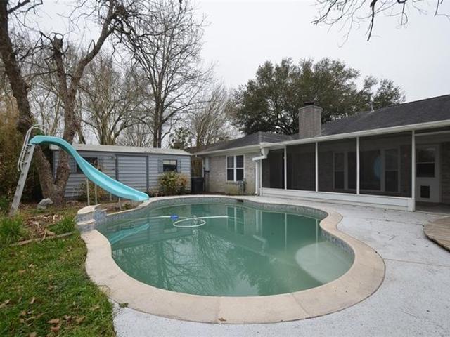 7479 Woodoak Dr, Houston, TX 77040