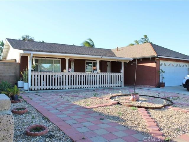 7470 Ginger Dr, Fontana, CA 92336