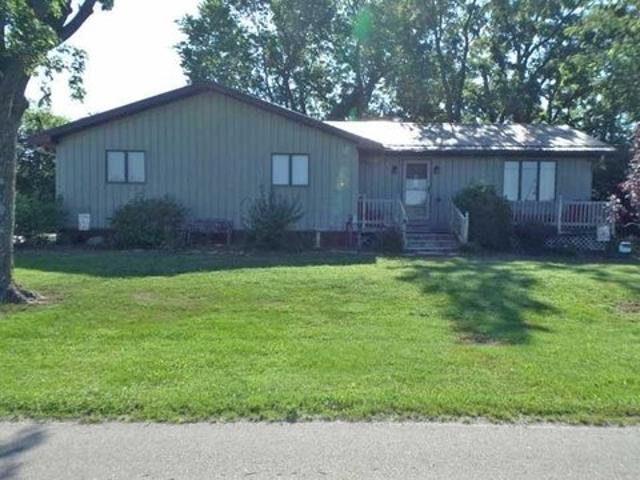 7472 N Pine Bluff Rd, Bicknell, IN 47512