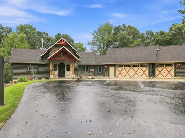 7473 Oesterle Ln, Rosholt, WI 54473