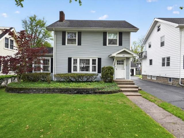 747 Crescent Road