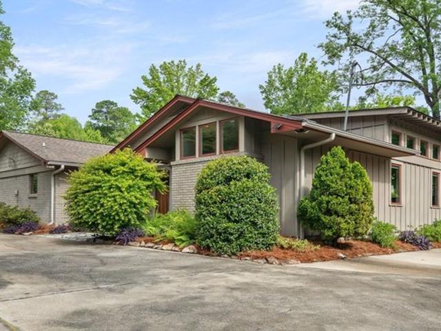 747 Crest Ln, Homewood, AL 35209