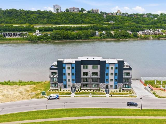 747 Manhattan Blvd Unit 204, Dayton, KY 41074