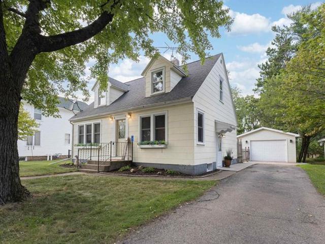 747 Maple Ave, Wild Rose, WI 54984