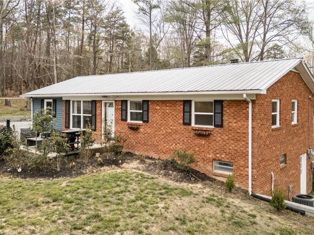 747 N Clodfelter Road